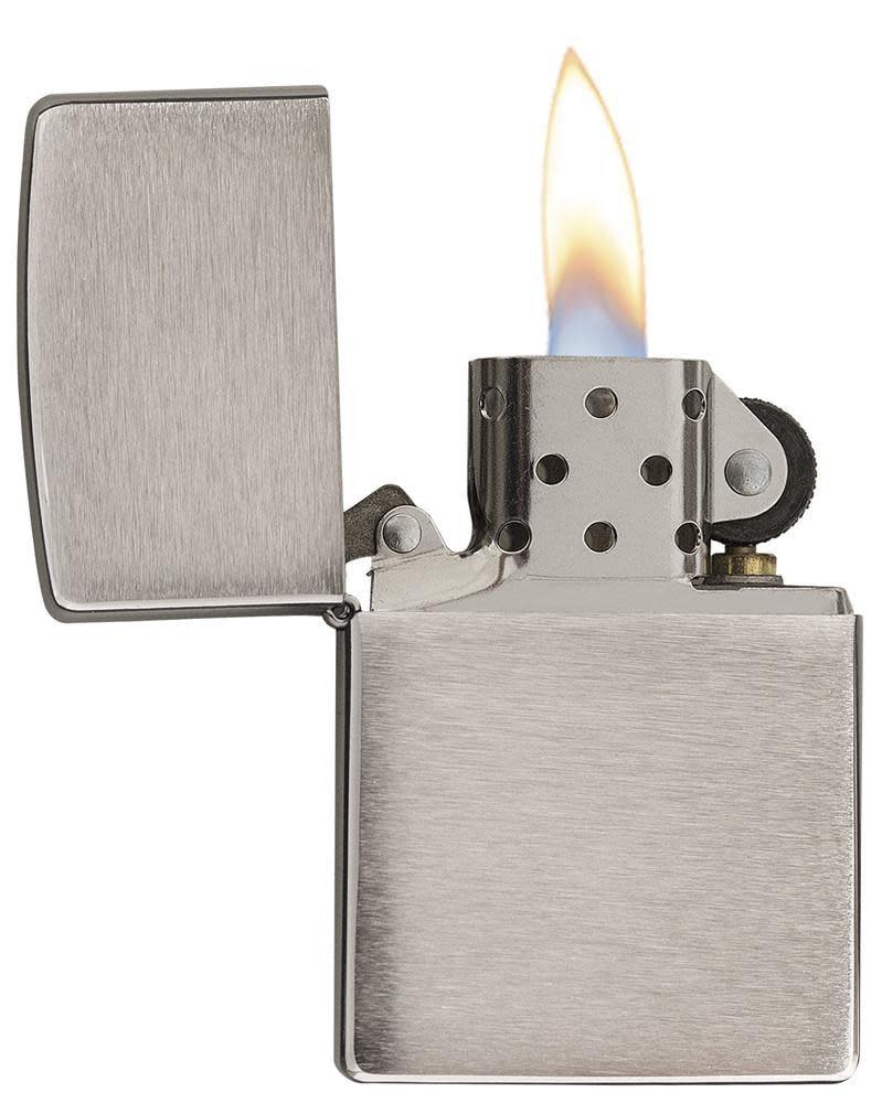 Classic Brushed Chrome Windproof Lighter – Zippo USA